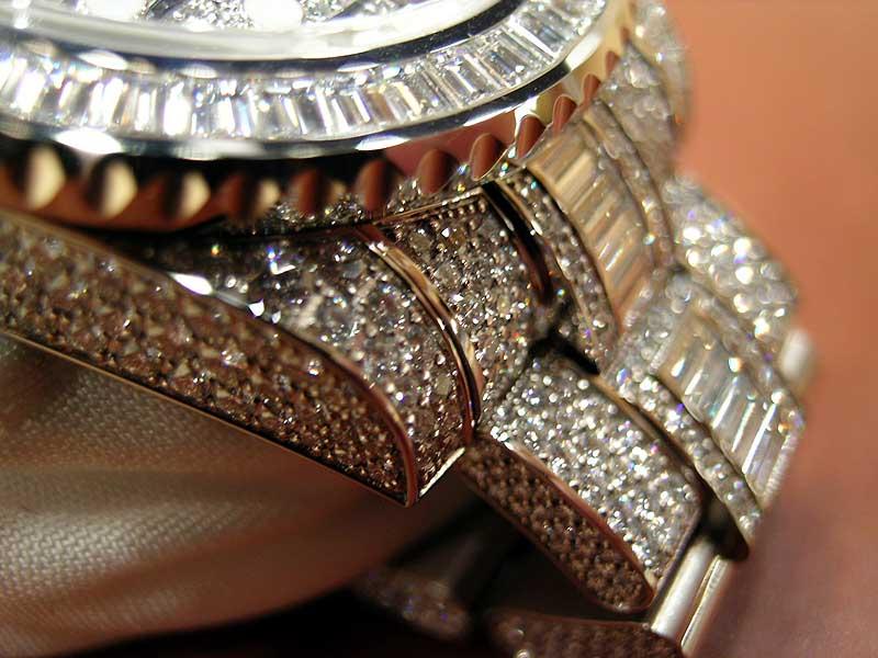 Rolex 116769TBR GMT-Master II 40mm White Gold Jewellery, цена за оригинал.